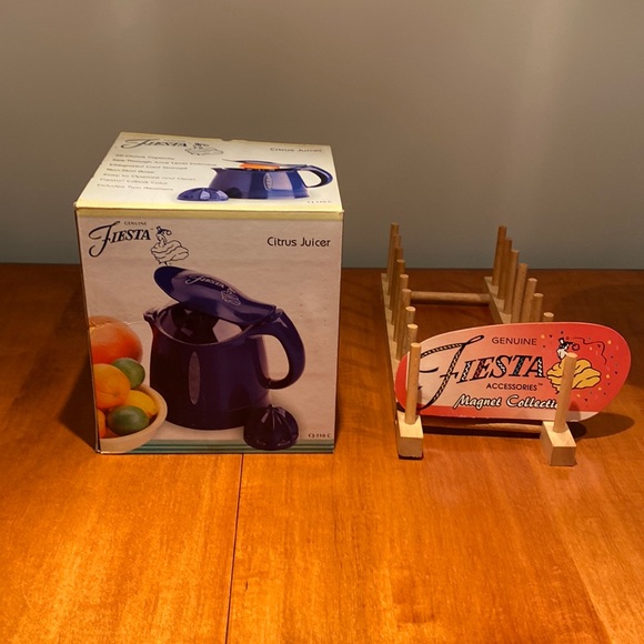 Fiestaware | Kitchen | Fiestaware Cobalt Blue Electric Juicer Non Skid ...